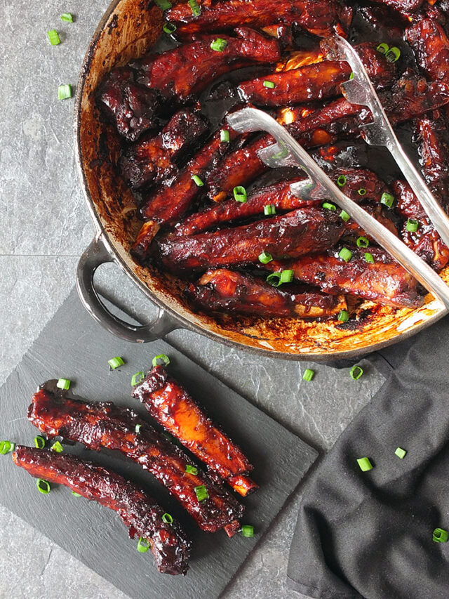 The Easiest Slow-Roasted Peking-Style Pork Ribs - Elizabeth's Kitchen Diary
