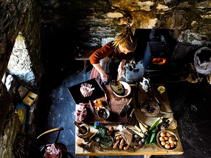 A Mediaeval Horsebread Recipe - Elizabeth's Kitchen Diary