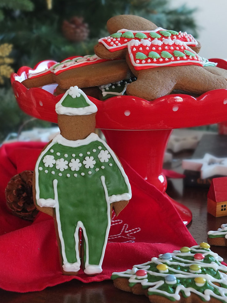 Ugly Christmas Sweater Gingerbread Cookies - Elizabeth's Kitchen Diary
