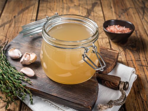 How to Make Nourishing Bone Broth from Scratch - Elizabeth's Kitchen Diary